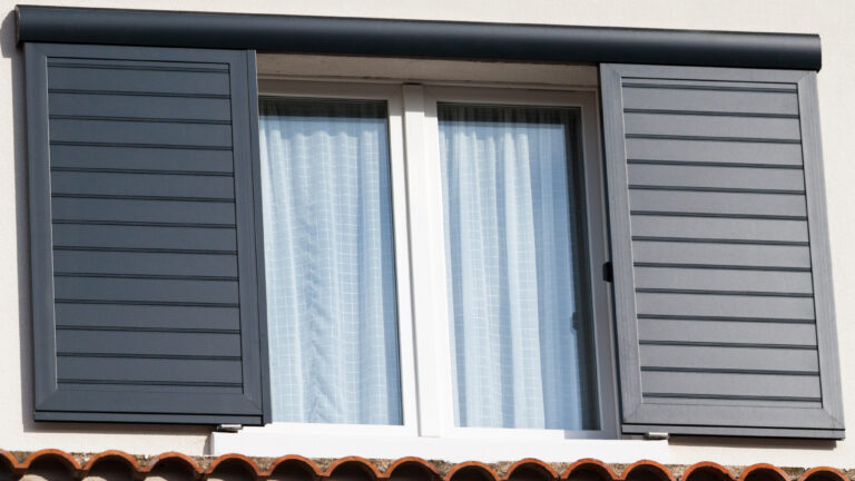 Isolation coffre volet roulant : solutions thermiques pour pros du BTP